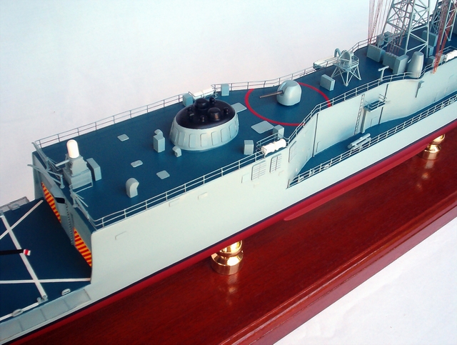 FFG Perry Class Frigate - Mahogany Ship Model